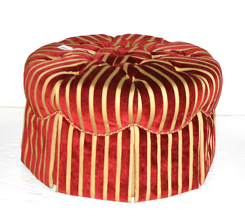 Bonhams : A Victorian style upholstered hassock