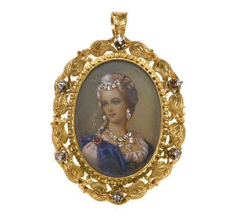 Bonhams : A painted portrait, diamond and 18k gold pendant/brooch