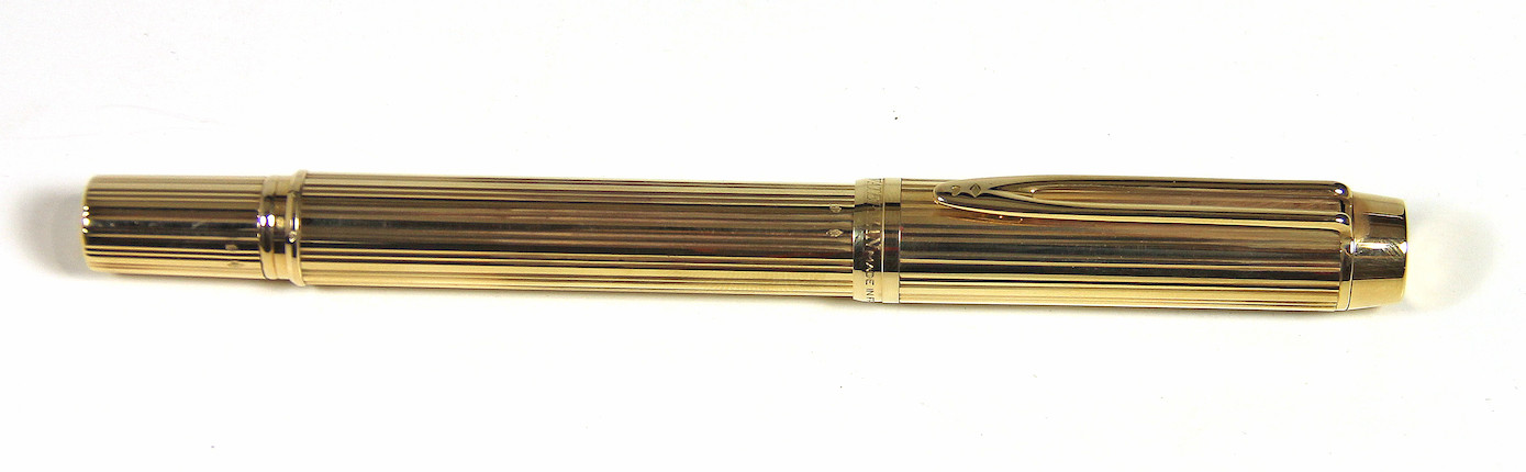Bonhams : WATERMAN Man 100 Solid 18K Yellow Gold Fountain Pen