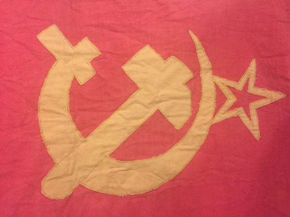Bonhams : RED ARMY BATTLE FLAG FLOWN IN BERLIN BY RUSSIAN FORCES DURING ...