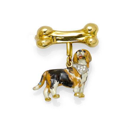 Bonhams : An enamel, diamond and 18k gold beagle brooch