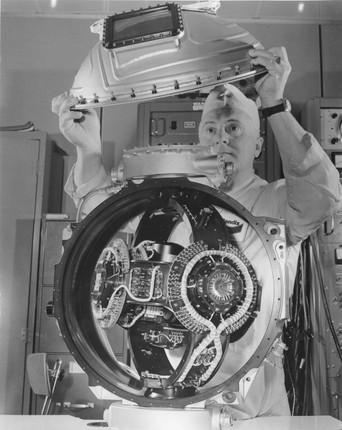 Bonhams : APOLLO TECHNICAL SYSTEMS; HARDWARE, COMPUTING, GROUND CONTROL.