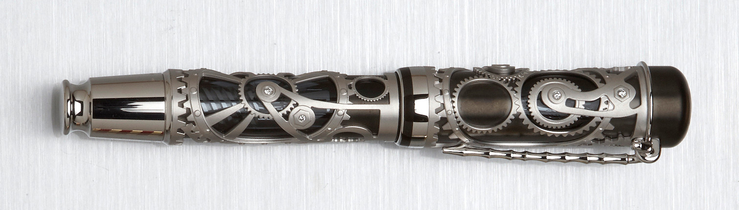 Bonhams : MONTBLANC Charlie Chaplin 18K Gold Limited Edition 88 ...