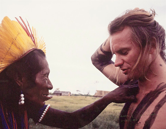 Bonhams : A Sting photo signed by photographer Jean-Pierre Dutilleux