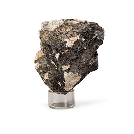 Bonhams : Spectacular Oriented Meteorite - Complete Specimen