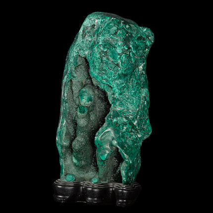 Bonhams : Large Polished malachite exterior with Druzy interior