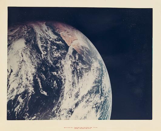 Bonhams : APOLLO 8 EARTH VIEW RARE 3/4 VIEW CONTRACTOR-ISSUED ...