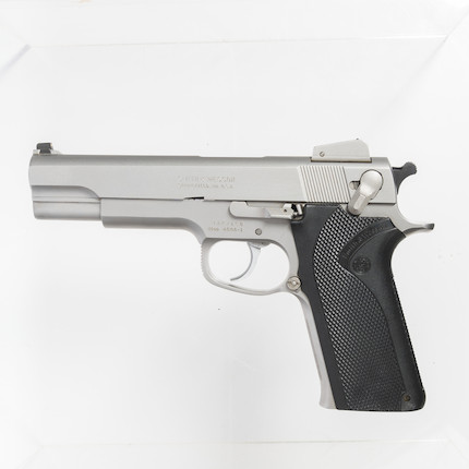 Bonhams Skinner : Smith & Wesson Model 4506-1 Semiautomatic Pistol ...
