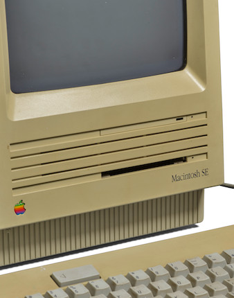 Bonhams : A MACINTOSH USED BY STEVE JOBS AT NEXT, INC. Macintosh SE ...