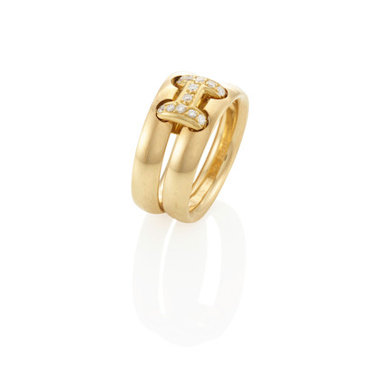 Bonhams : HERMES A GOLD 'H' RING