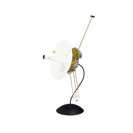 Bonhams : PIONEER 10 OFFICIAL NASA MODEL OF THE FIRST SPACECRAFT SENT ...