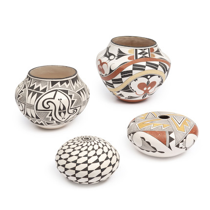 Bonhams Skinner : FOUR ACOMA POLYCHROME POTTERY VESSELS