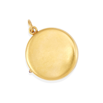 Bonhams : A 22K GOLD, RUBY AND DIAMOND LOCKET, CIRCA 1915