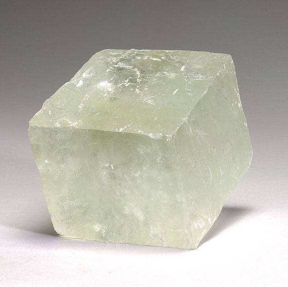 Bonhams : Optical Calcite