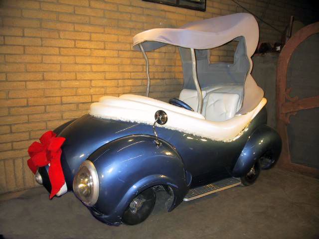 Bonhams Cars : A Who Car How the Grinch Stole Christmas Universal, 2000.