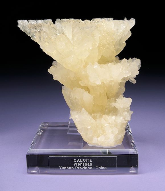 Bonhams : Calcite