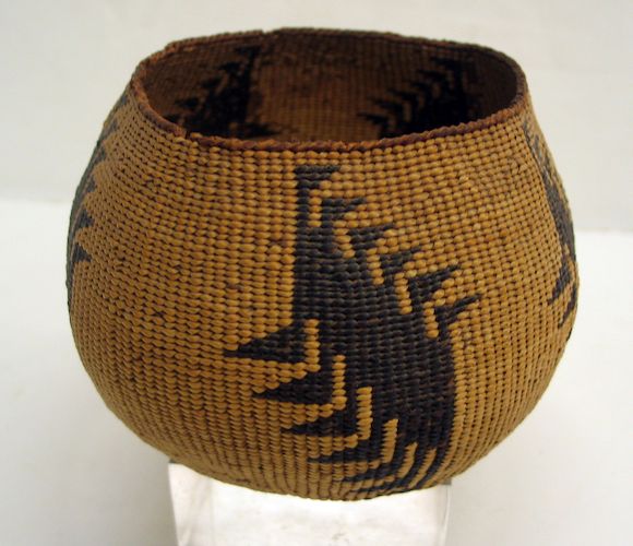 Bonhams : An Achomawi/Atsugewi twined basket