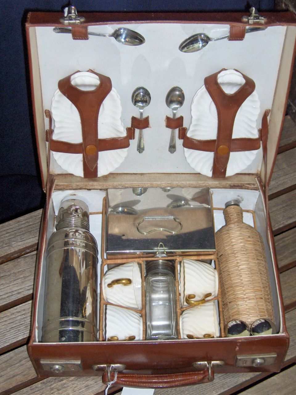 Bonhams Cars : A good four person tea-set, British, 1930s, Case width ...