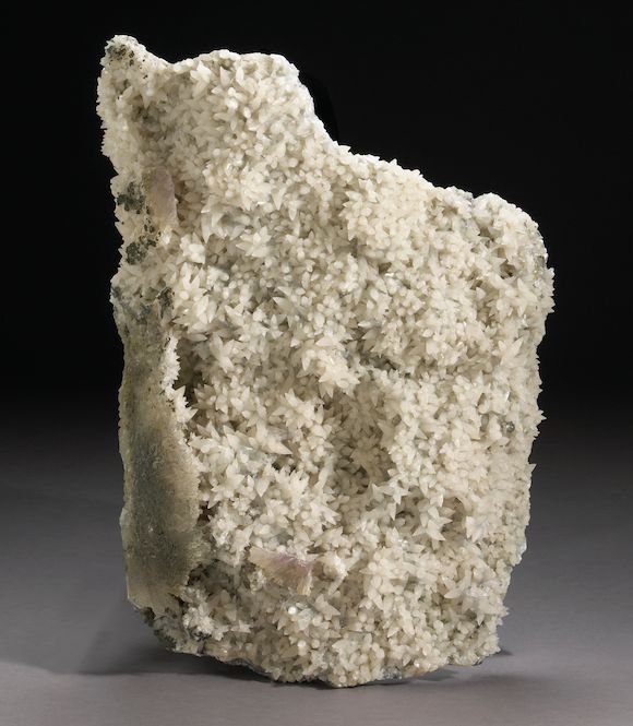 Bonhams : Houndstooth Calcite