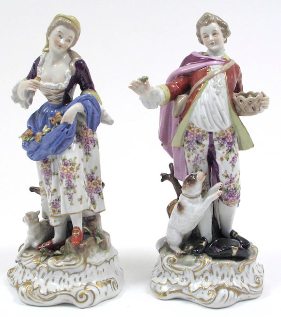 Bonhams : A pair of Capodimonte style porcelain figures of an 18th ...