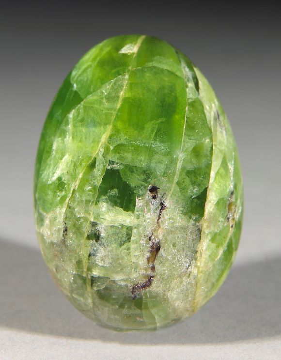 Bonhams : Peridot Carved Egg