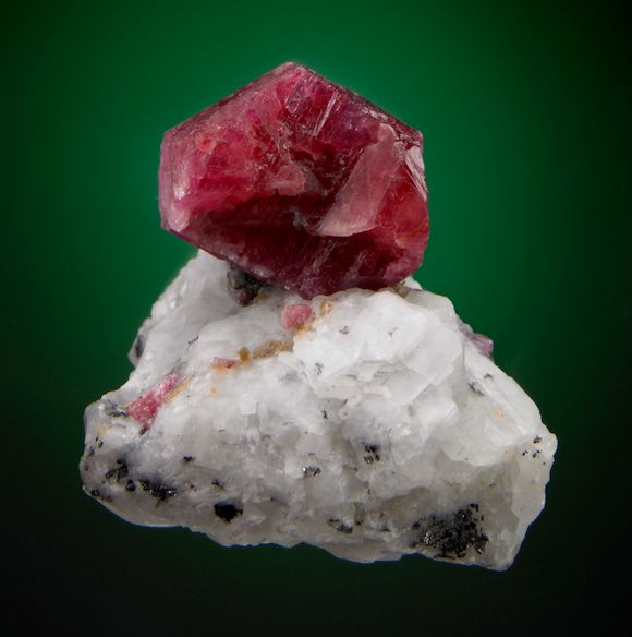 Bonhams : Ruby in Matrix