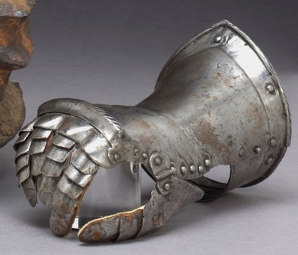 Bonhams : A right-hand gauntlet