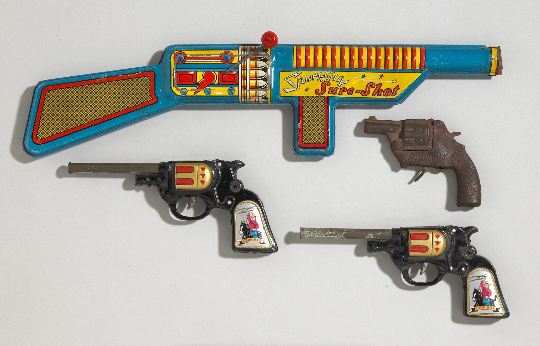 Bonhams Cars : A collection of toy guns Various Sizes