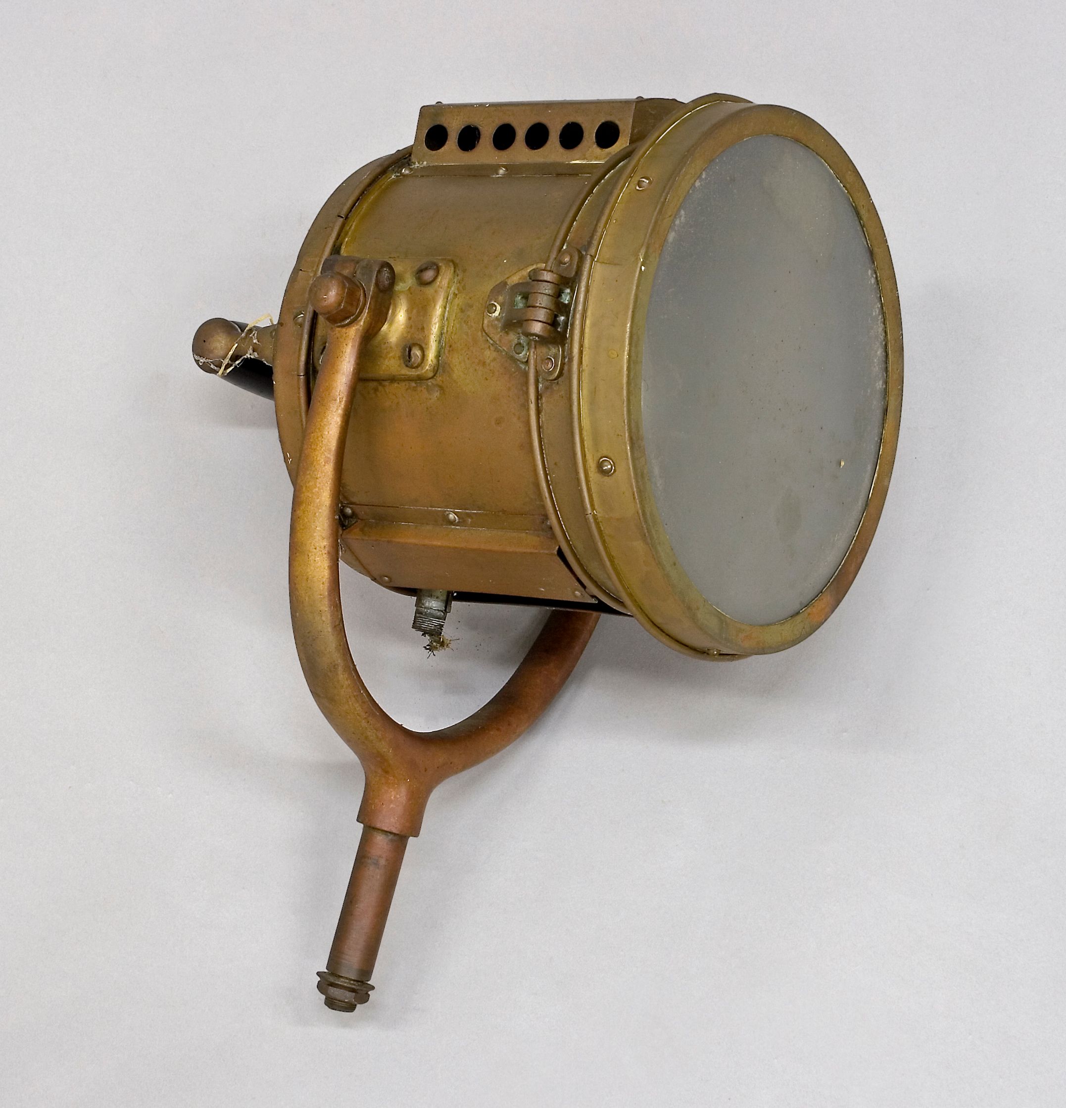 Bonhams Cars : A large acetylene seachlight by Saxon Lamps of Manhattan ...