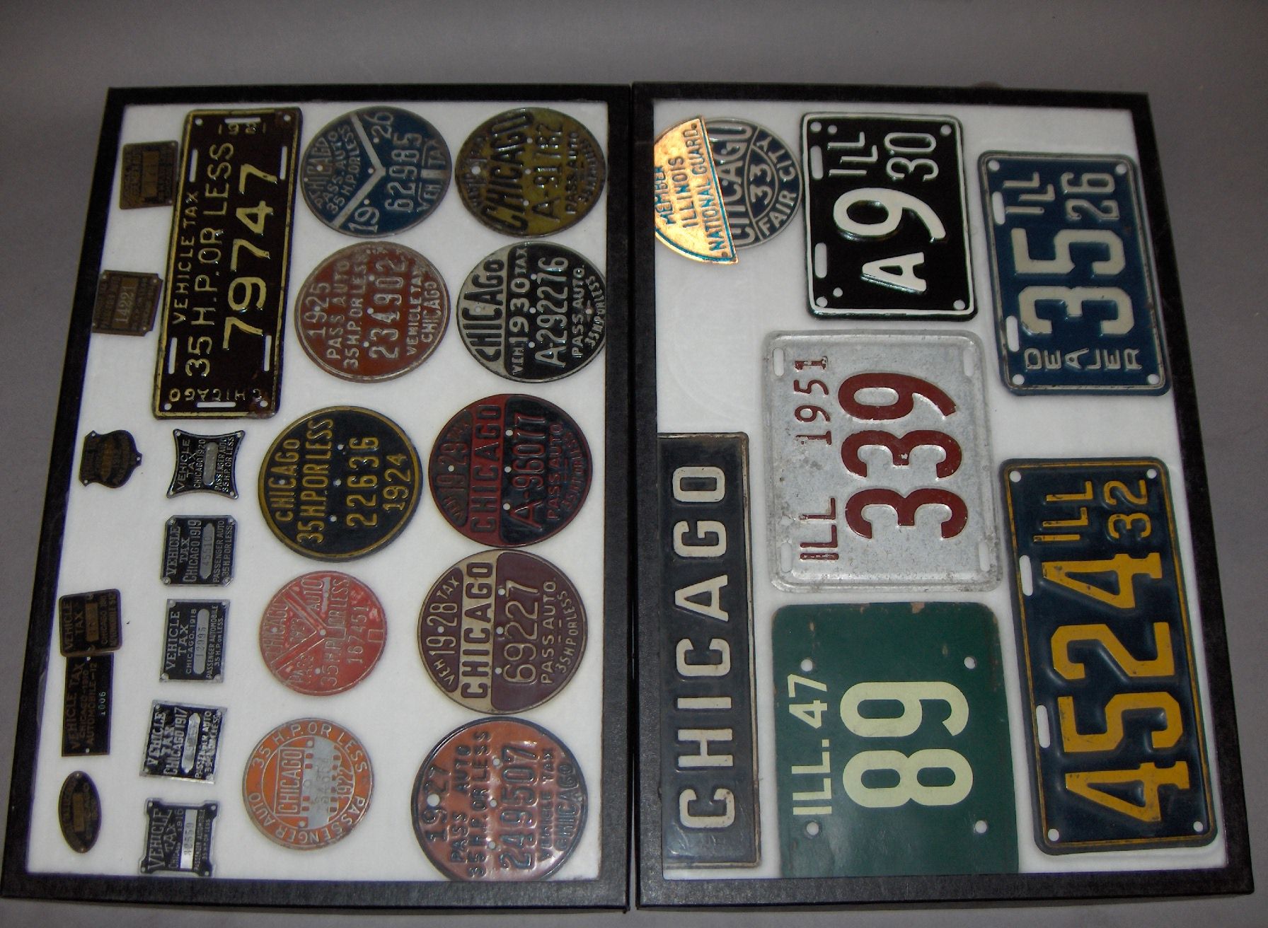 Bonhams Cars : A collection of Chicago vehicle tax plates, 1909 onwards,
