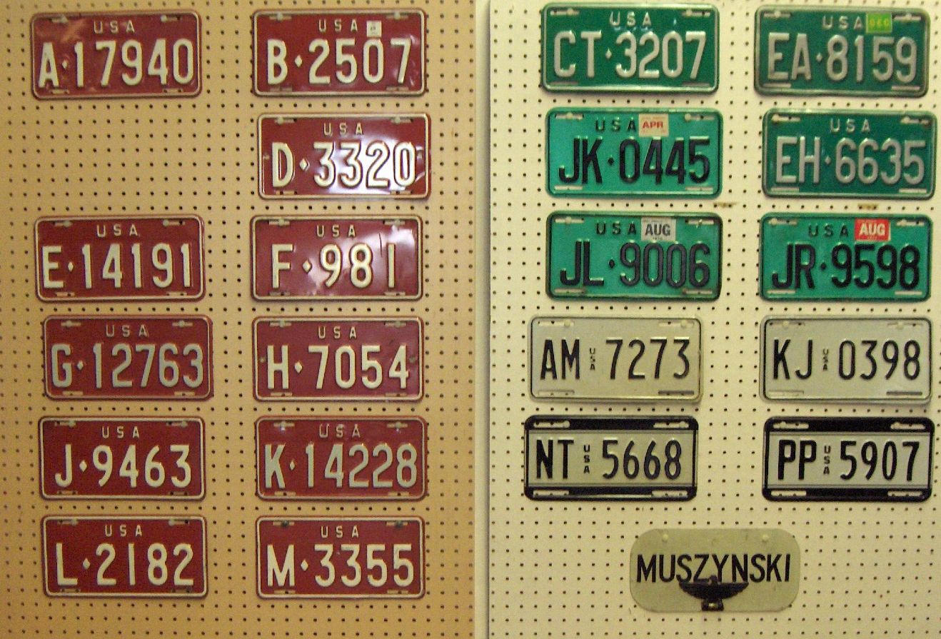 Bonhams Cars : A collection of nineteen USA number plates,