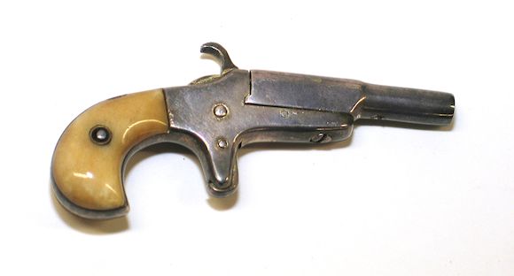 Bonhams : A XL Vest Pocket derringer