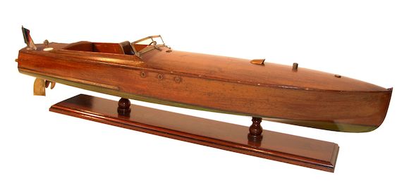 Bonhams : A model of a 1920s speedboat 38 x 9 x 9in