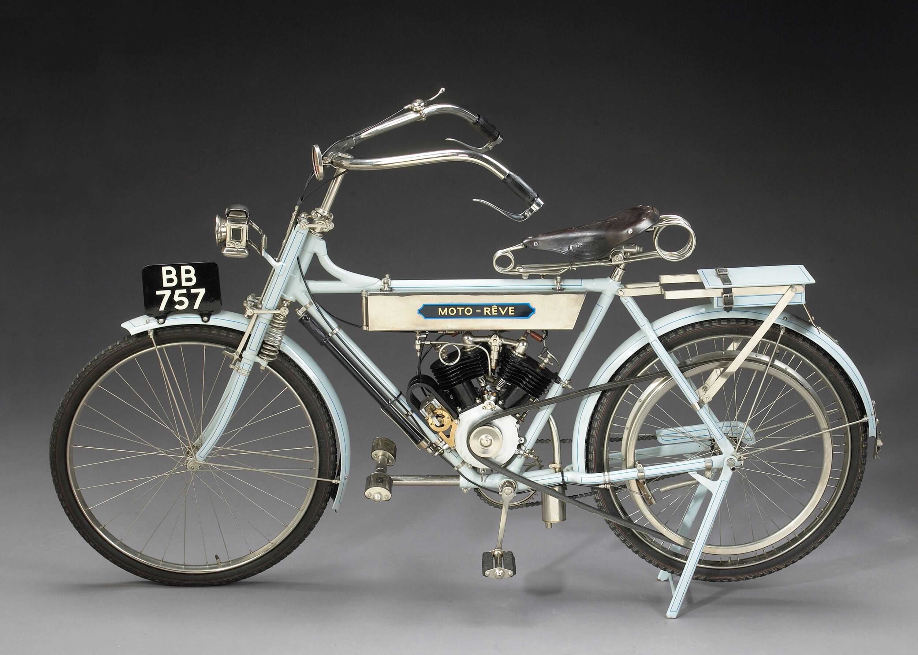 Bonhams Cars : 1908 Moto Rêve V-twin 279cc Motorcycle Frame no. 938 ...