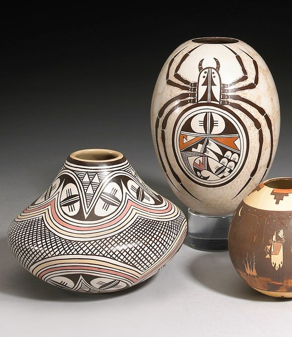 Bonhams : Two Hopi polychrome vessels, Naha family
