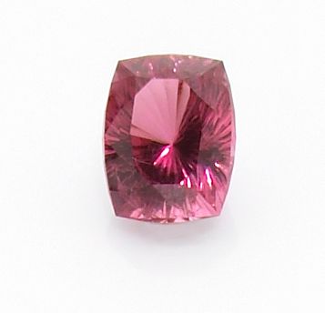 Bonhams : Rare Raspberry Spinel