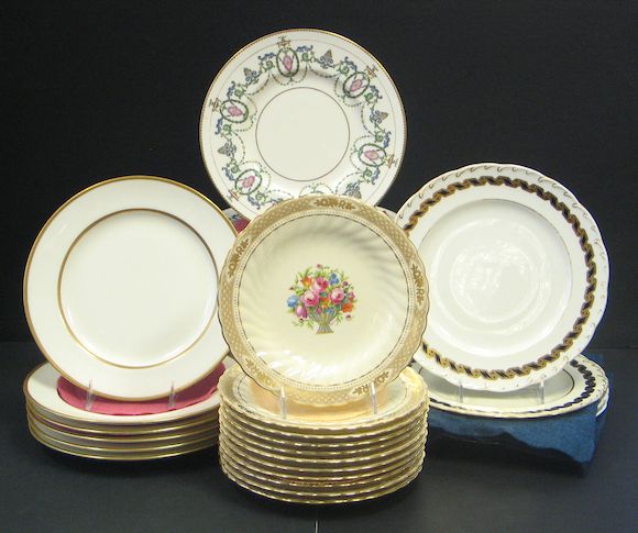 Bonhams : An assembled group of Minton porcelain plates