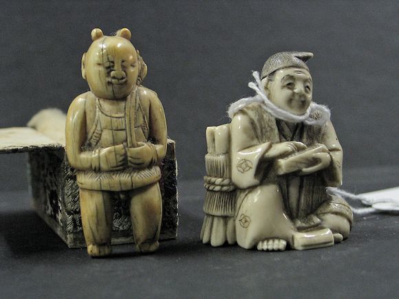 Bonhams : Two miniature ivory carvings