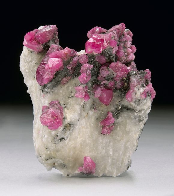 Bonhams : Ruby-in-Matrix