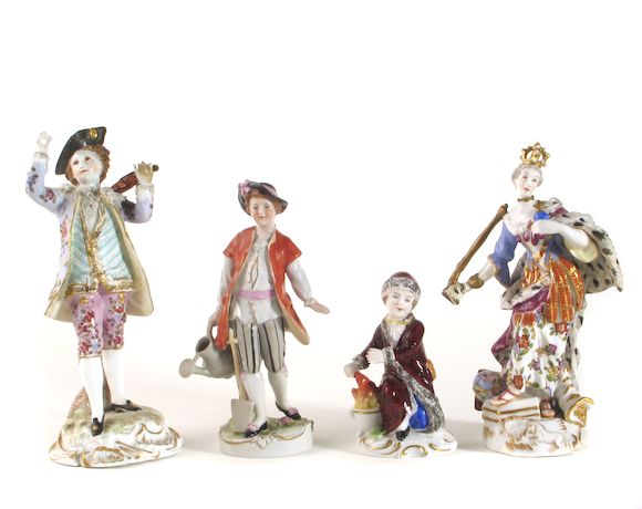 Bonhams : An assembled group of fourteen German porcelain figures