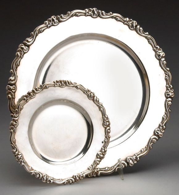 Bonhams : Peruvian Silver Set of Twelve Place Plates