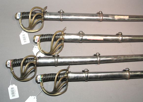 Bonhams : A lot of four reproduction Russian heavy cavalry swords