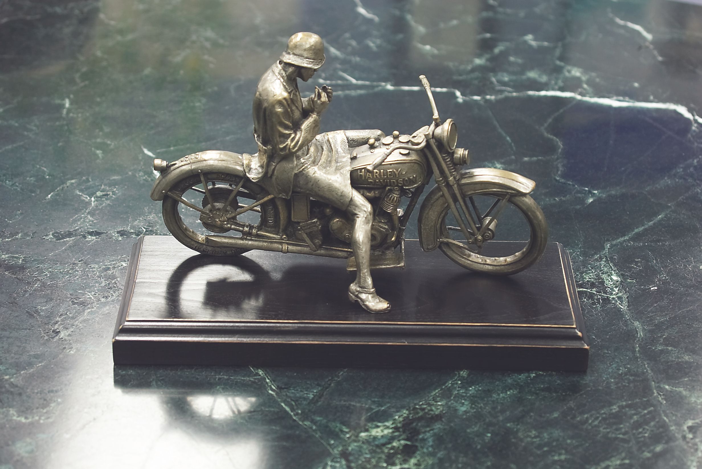 Bonhams Cars : 'Ruby' by Jeff Decker, 18 x 8in