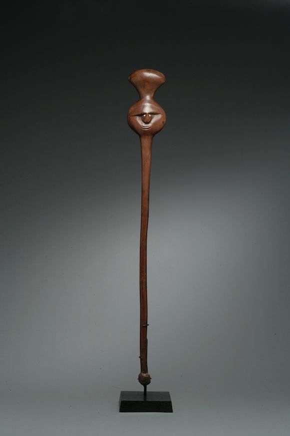 Bonhams : A rare dance staff, Vanuatu