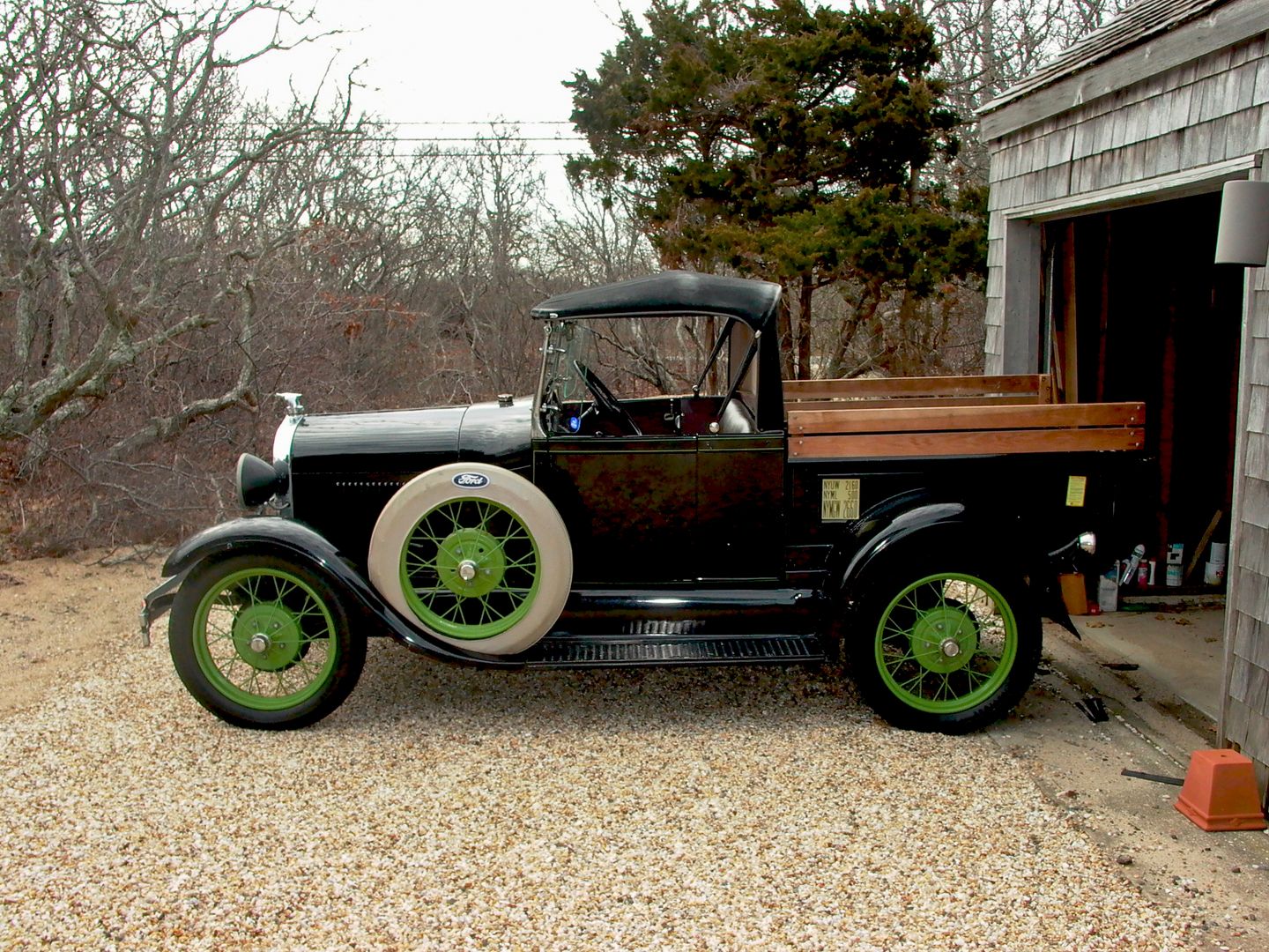 1929 Ford Model A Roadster Pickup Chassis no. DRV57579 - auctions ...