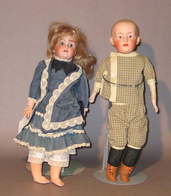 Bonhams : Ensemble of bisque headed dolls