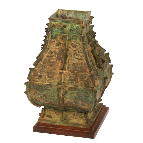 Bonhams : A Chinese archaistic bronze hu form vase with flanges and ...