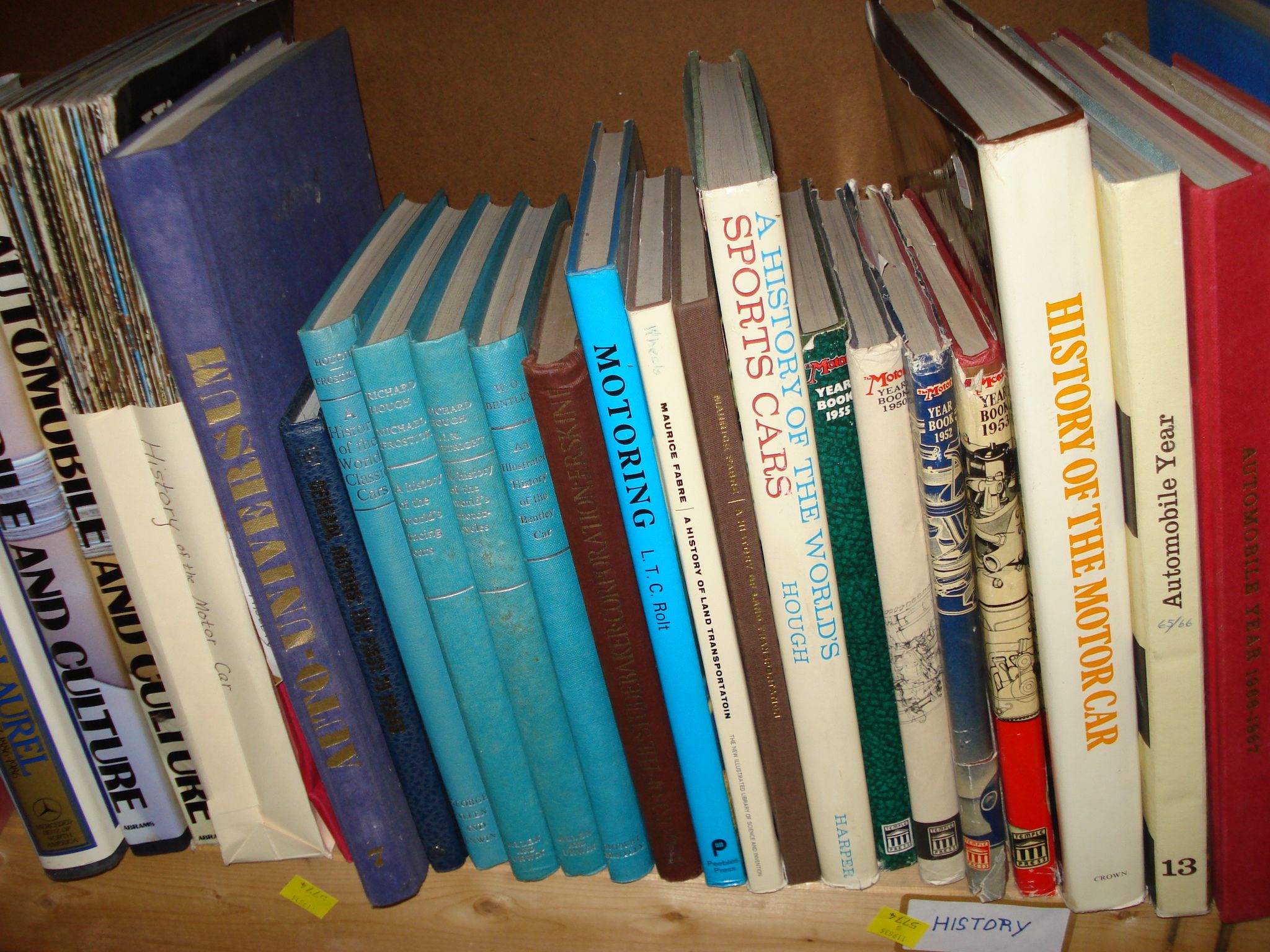 Bonhams Cars : Motoring reference books,