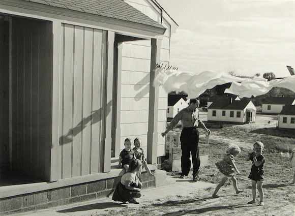 Bonhams : Marion Post Wolcott (American, 1910-1990); FSA Defense ...