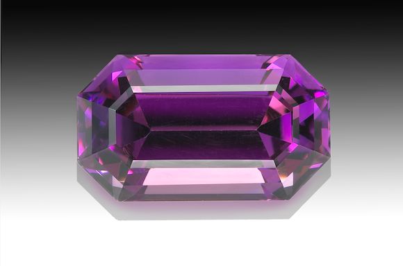 Bonhams : Amethyst